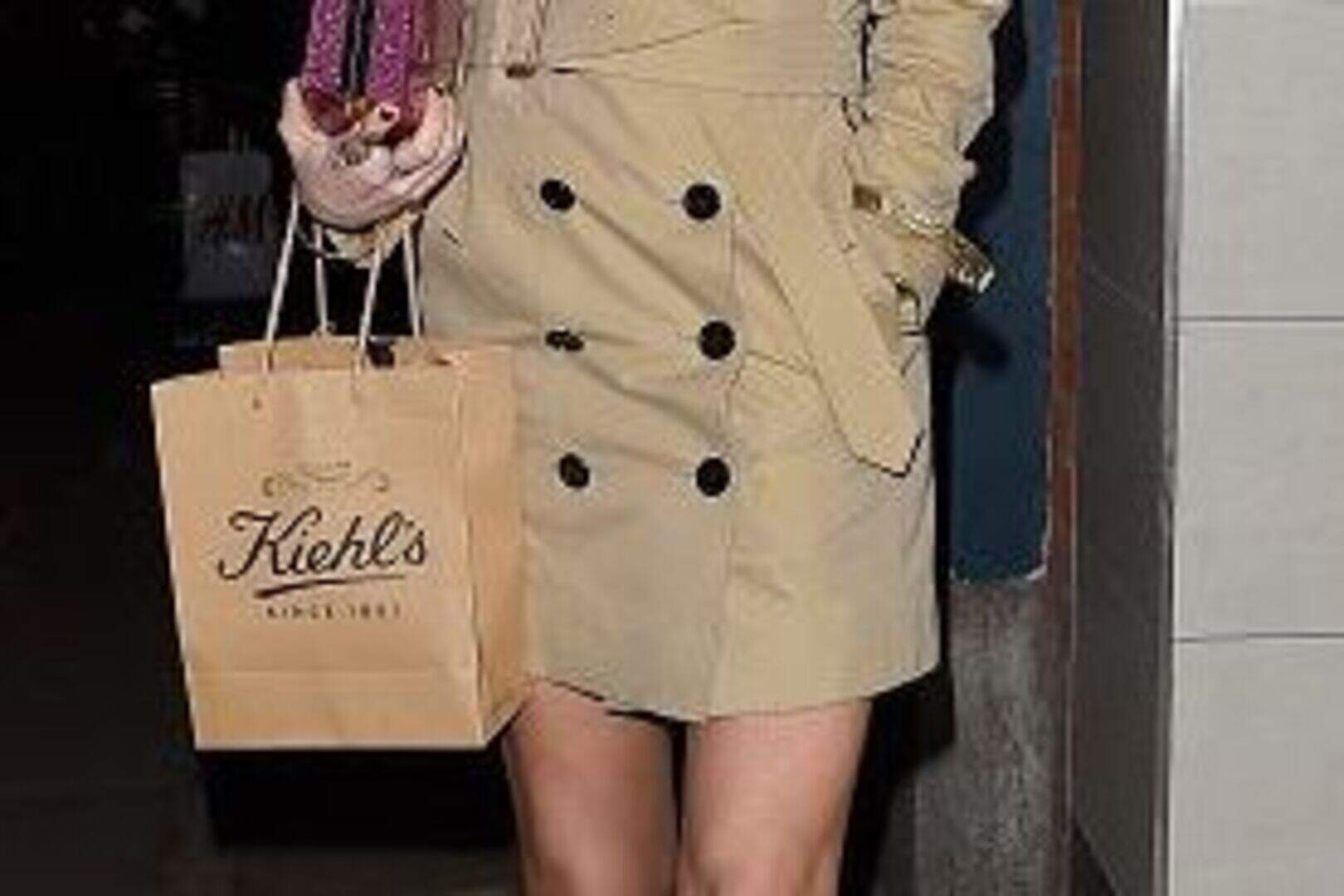 Laura Whitmore hits the town with fellow ‘it girls’ Millie Mackintosh ...