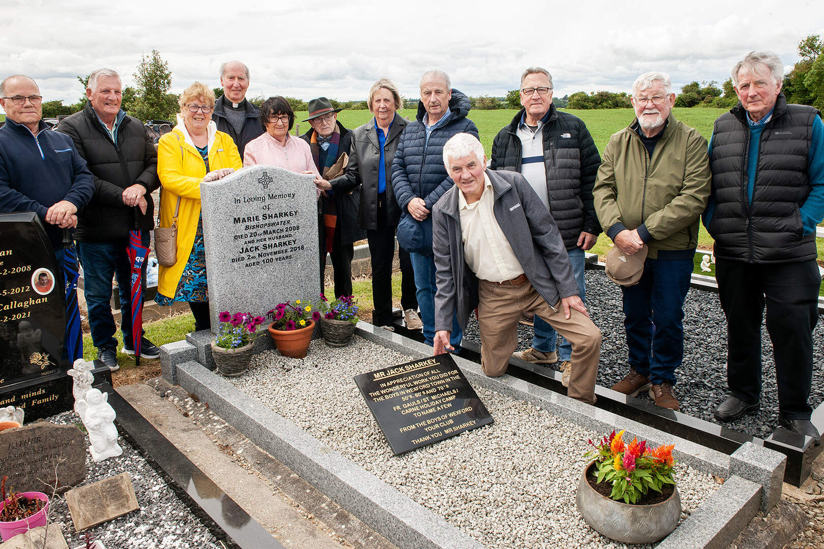 Former Wexford boys club members honour ‘gentleman’ Jack Sharkey with ...