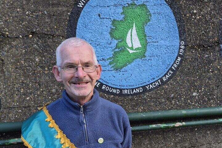 Wicklow maritime artist Pat Davis makes new four-legged friend while ...