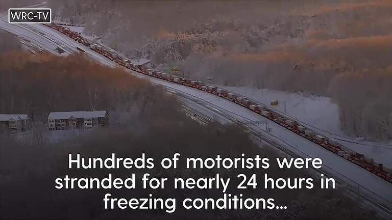 Hundreds stranded all night in freezing temperatures on snowy US ...