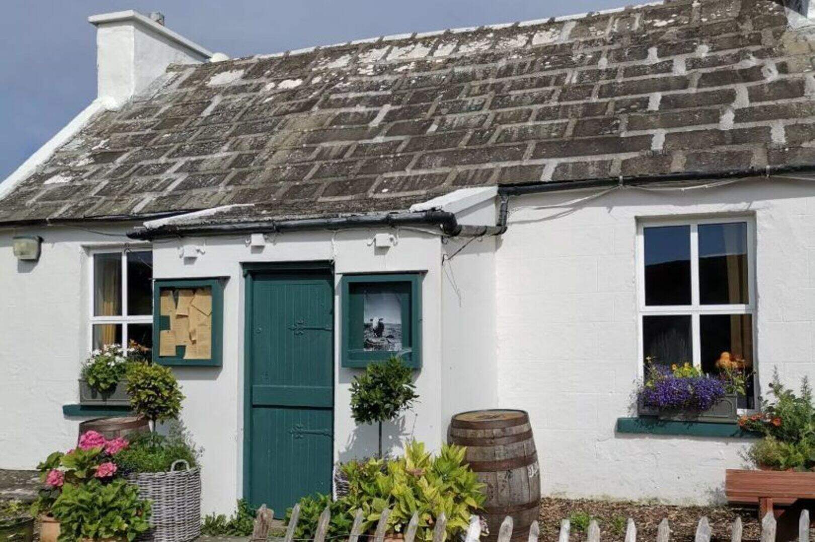 Modern restaurant in small Clare village awarded first Michelin Star ...