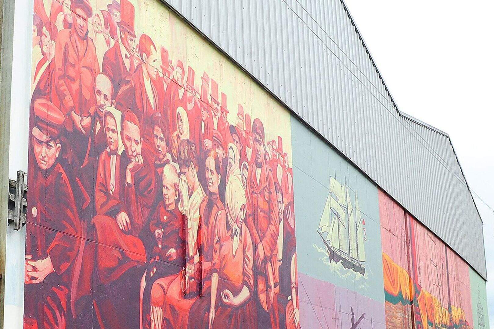 Dundalk awash with colour as top street artists take part in SEEK Urban ...