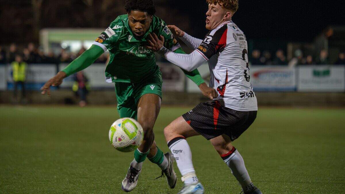 Ten-man Dundalk hold off battling Kerry FC to maintain 100% start to ...