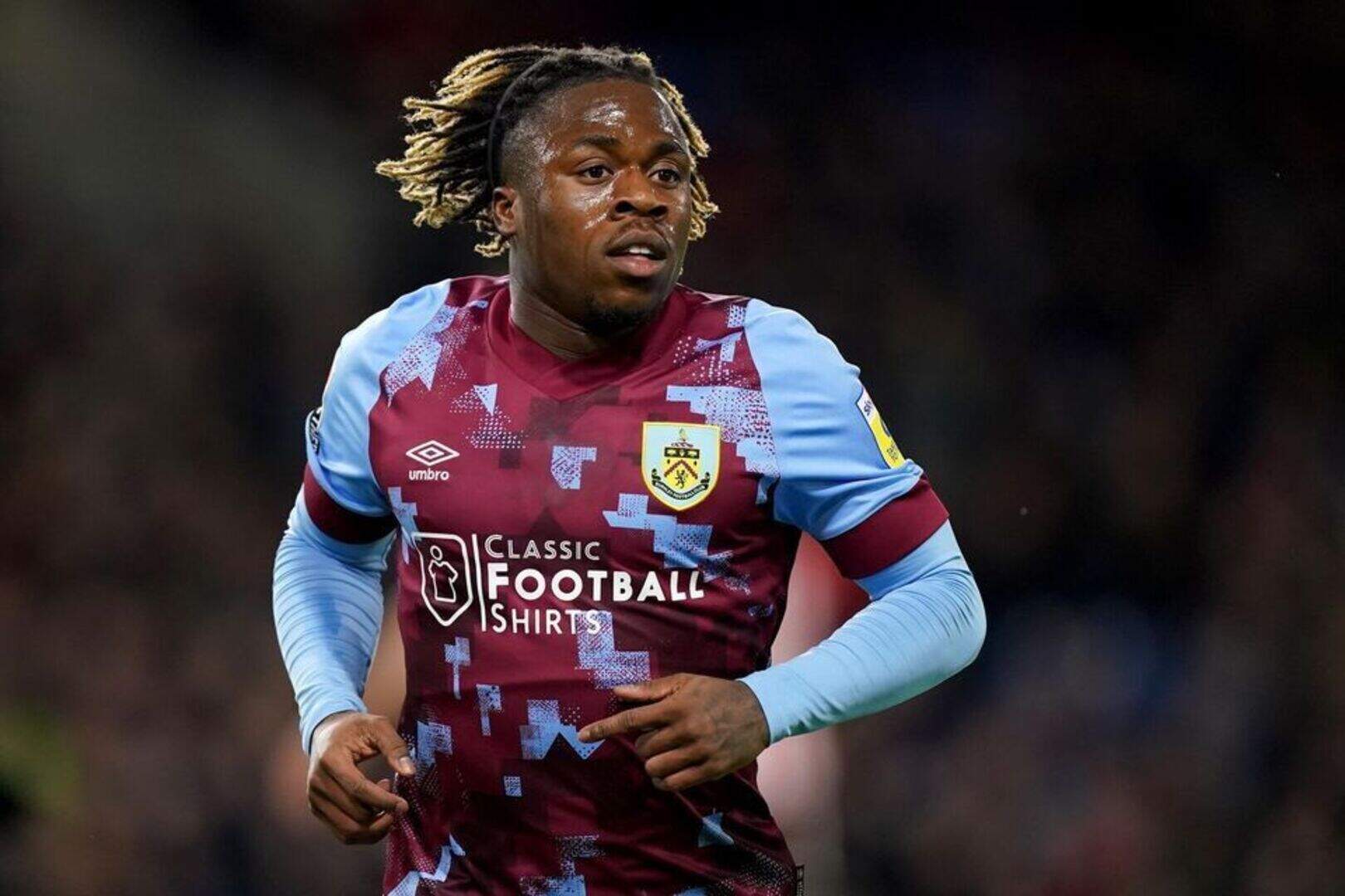Irish transfer news: Michael Obafemi leaves Burnley to sign loan deal ...