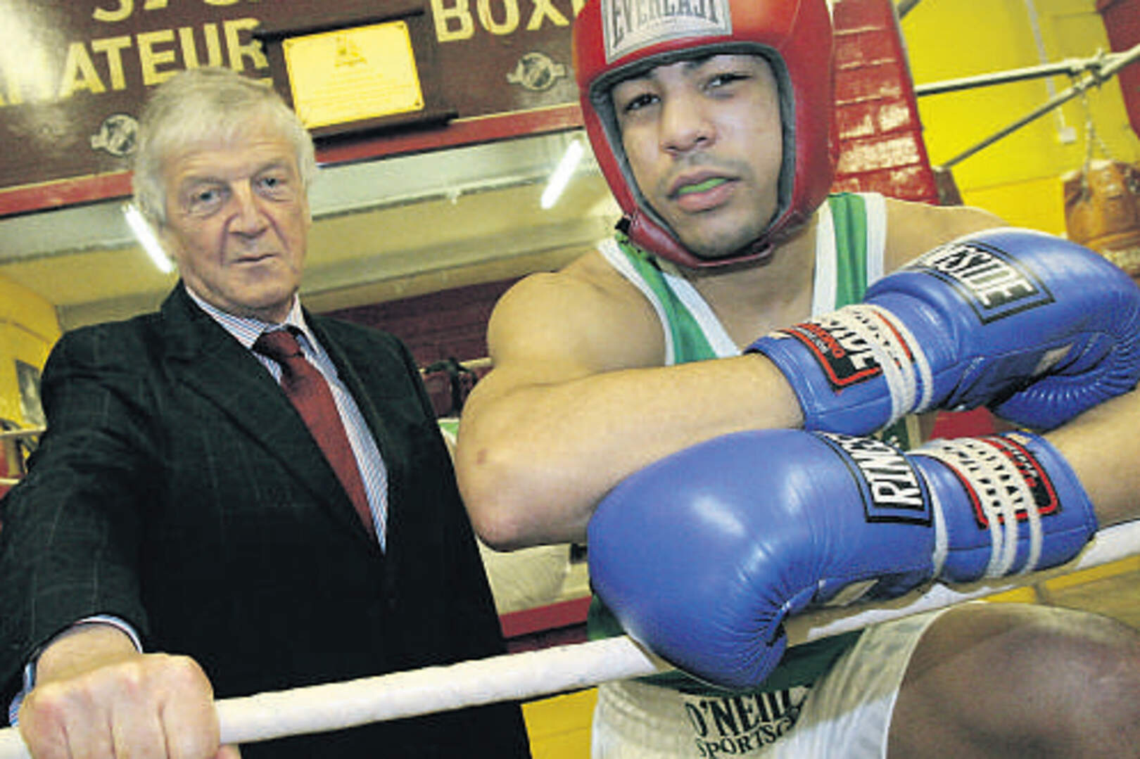 Boxing hero due to see therapist on day he died | Irish Independent