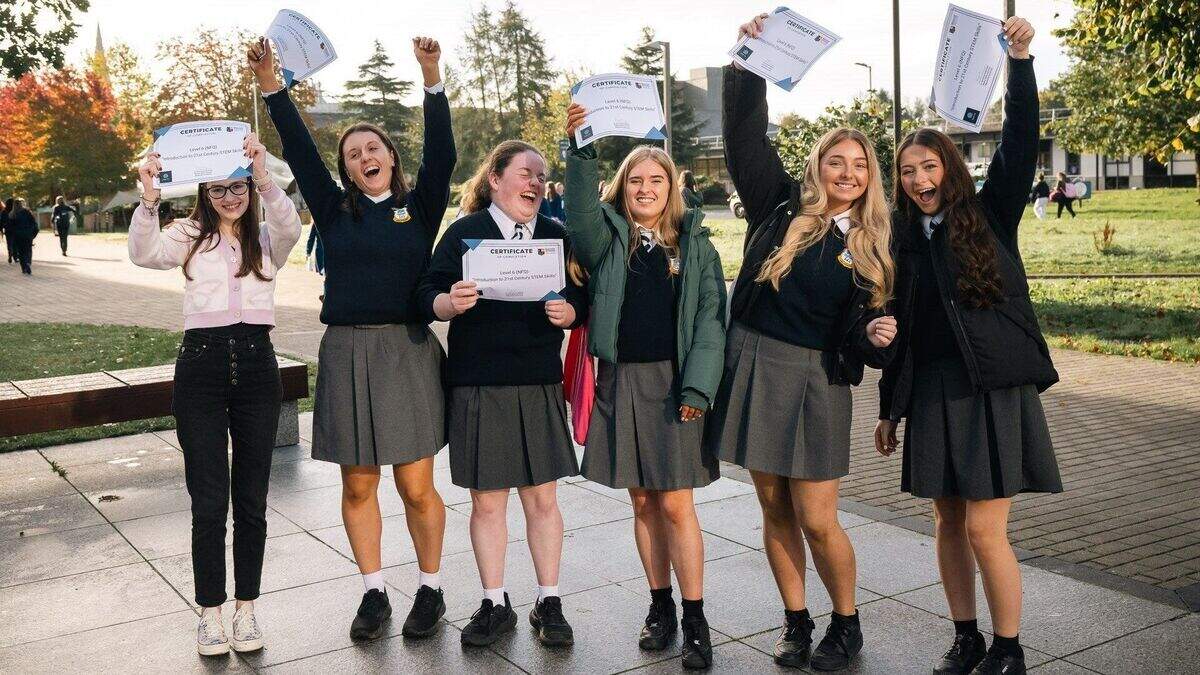 5,000 students from socially disadvantaged communities will get a head ...