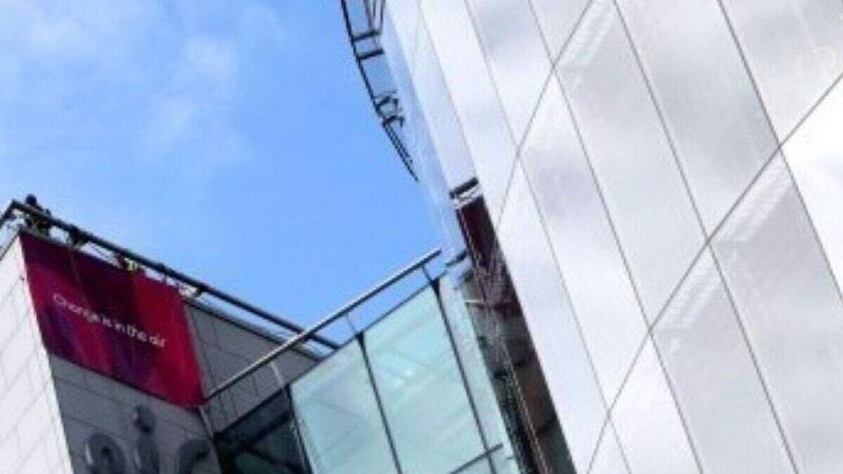 Eir profits decline in first three months of 2023 | Irish Independent