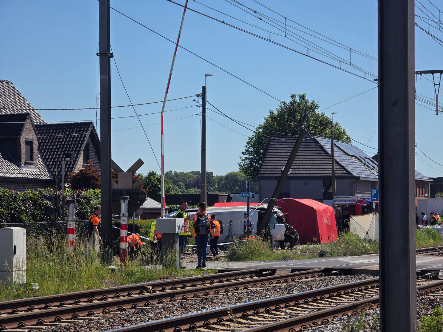 Four people dead after ‘extremely violent’ crash between train and ...