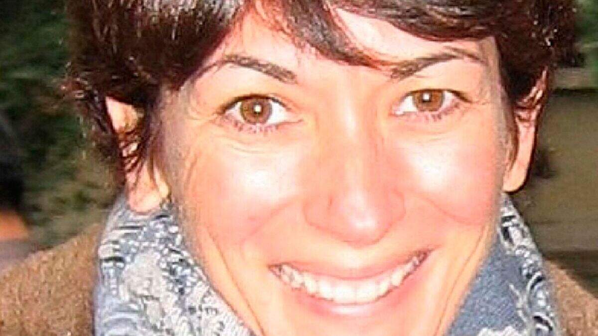Ghislaine Maxwell used me as bait to lure girls, says UK socialite ...