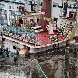 Serious pollution threat to Boyne River from sinking Drogheda dredger ...
