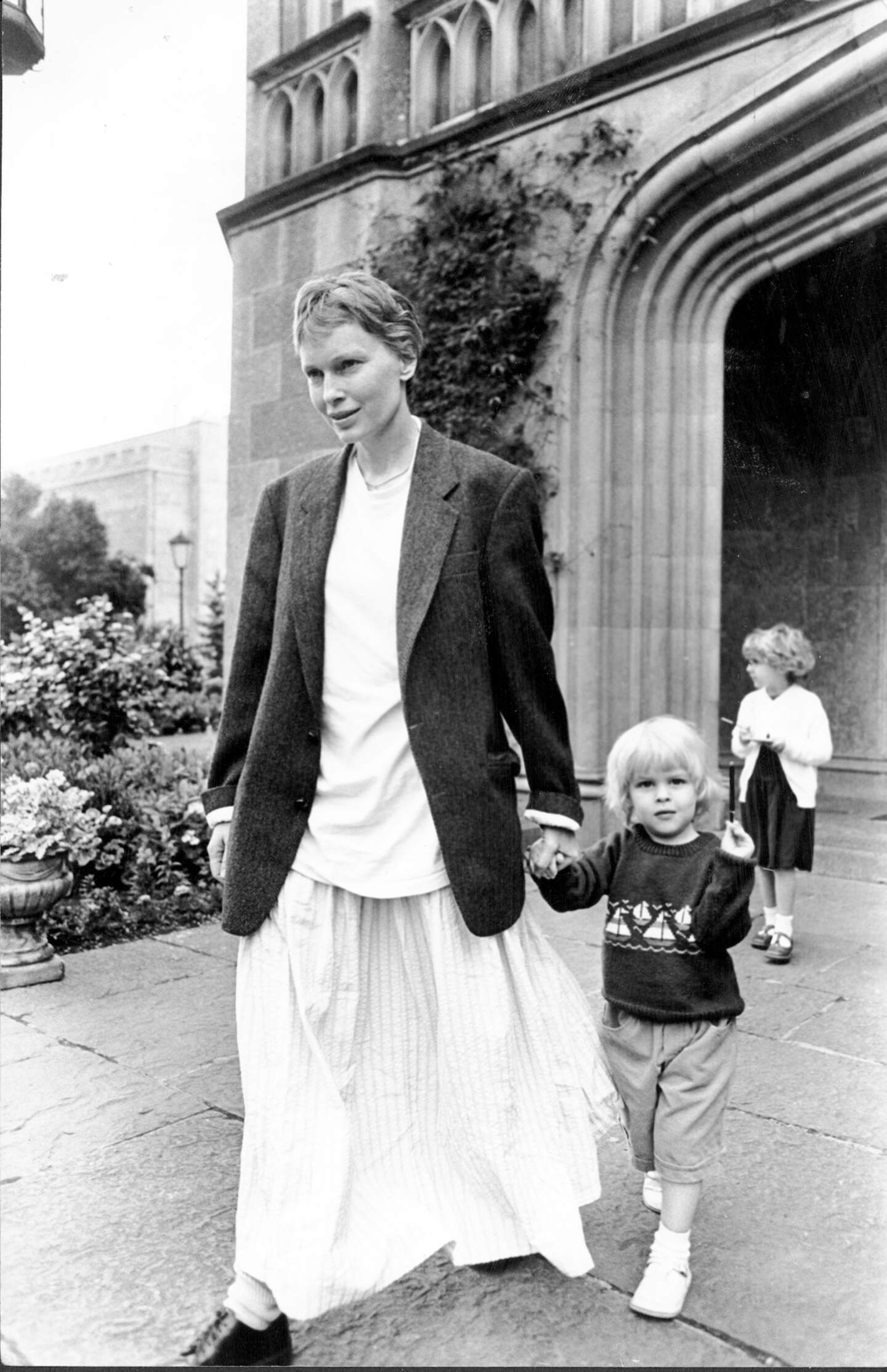 As Mia Farrow plans a return to Ireland, her last Irish home in Wicklow ...