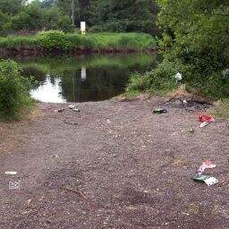 Emergency workers at drowning tragedy abused by drunk revellers ...