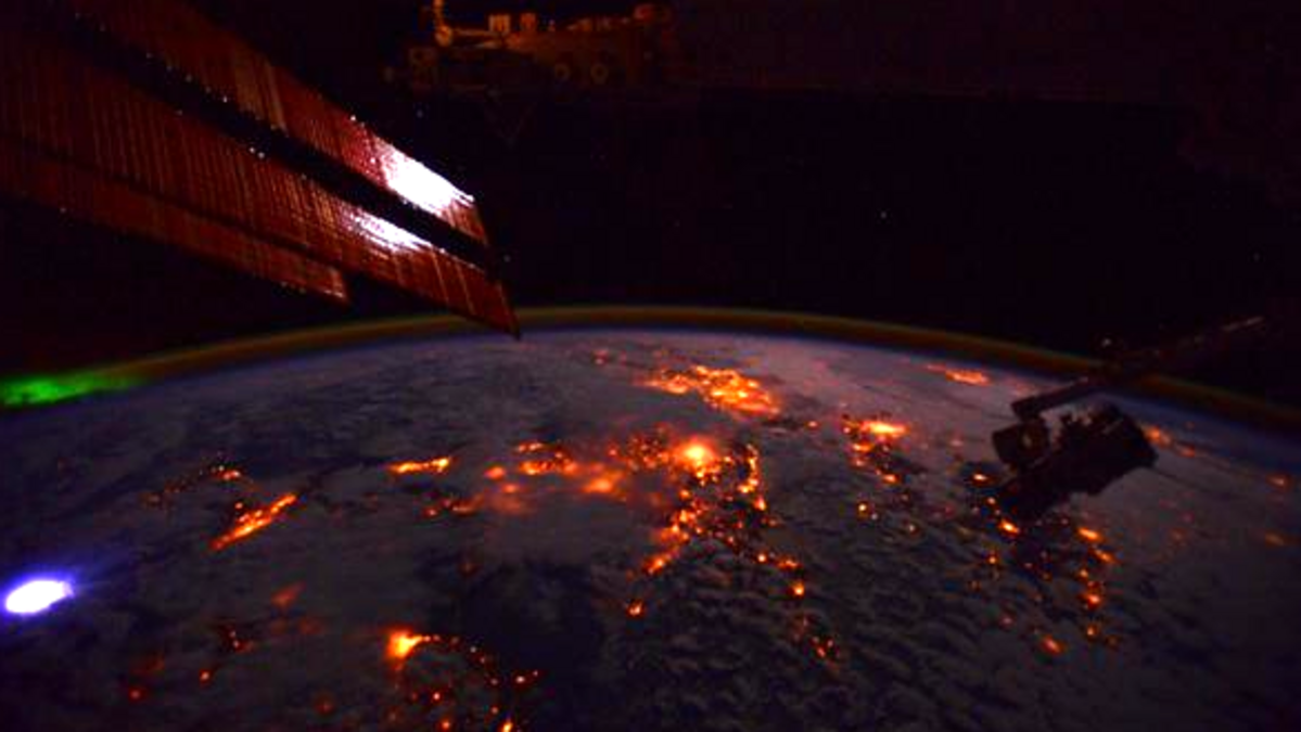 Tweeting astronaut captures amazing image of Ireland's 'weather bomb ...