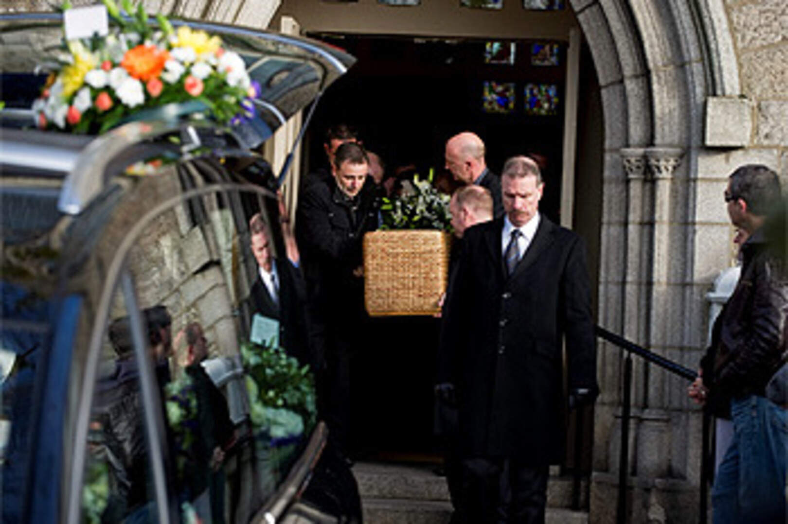 Standing ovation for tragic Hugh O'Regan at his funeral | Irish Independent