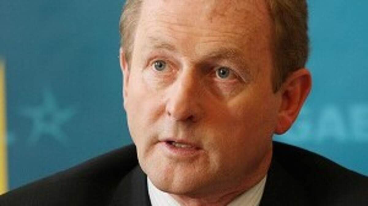Kenny denies row with Labour Party | Irish Independent
