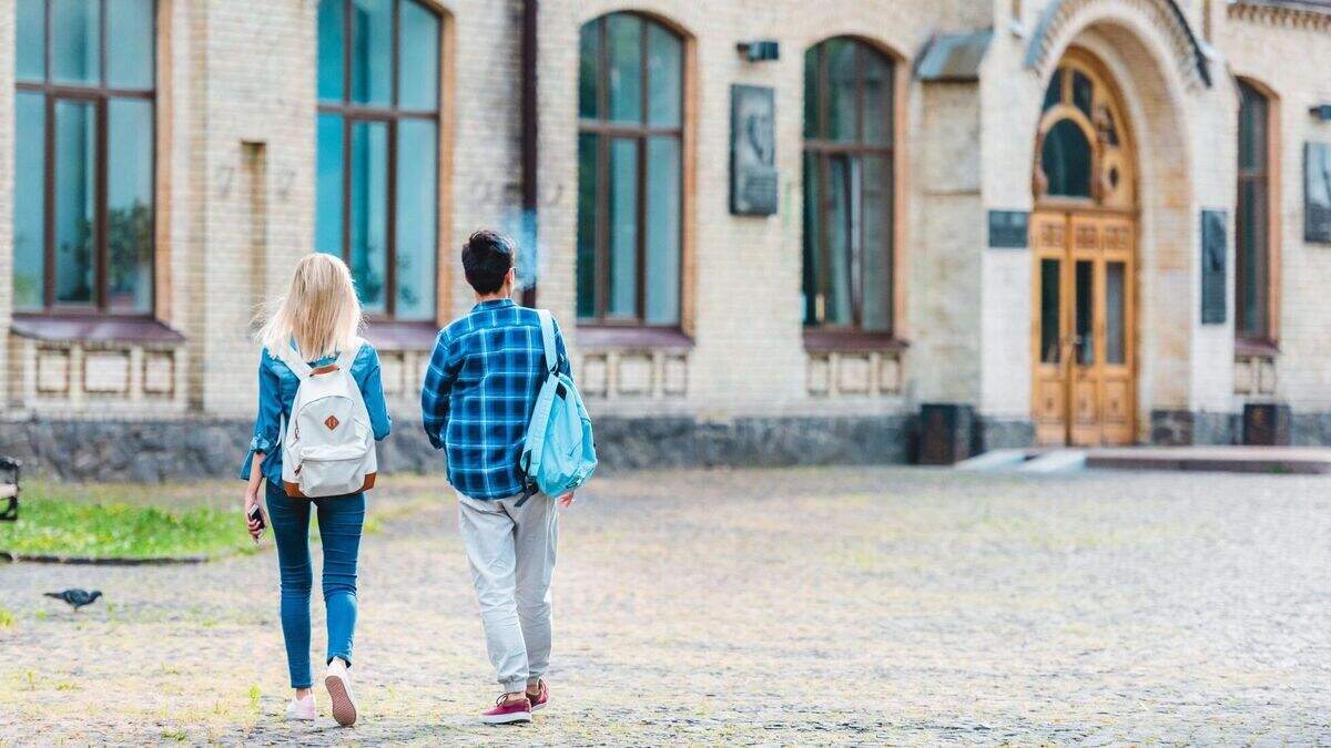 Student union rejects call for young people not to go home at weekends ...