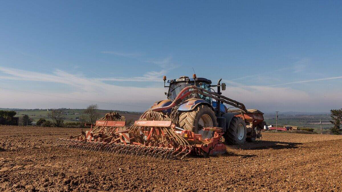 Machinery sales continue downward trend with new tractor registrations ...