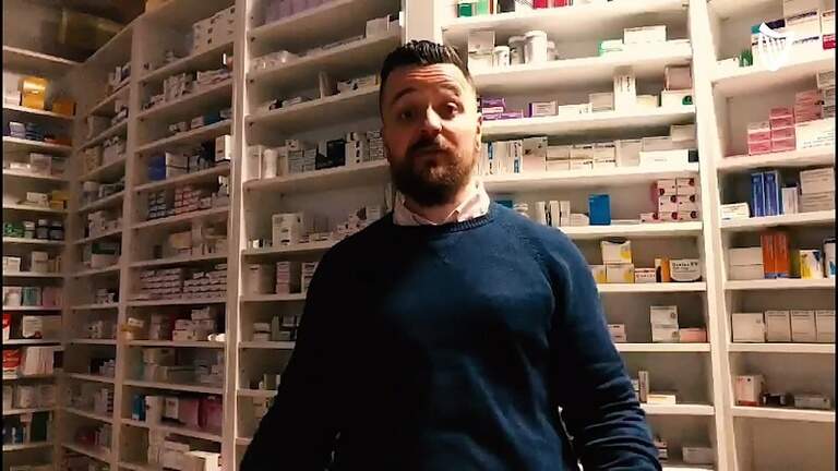Pharmacist explains how to correctly use an antigen test | Irish ...