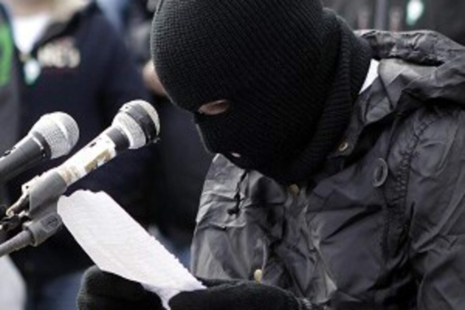Six arrested after masked men threaten violence at 1916 event in Derry ...
