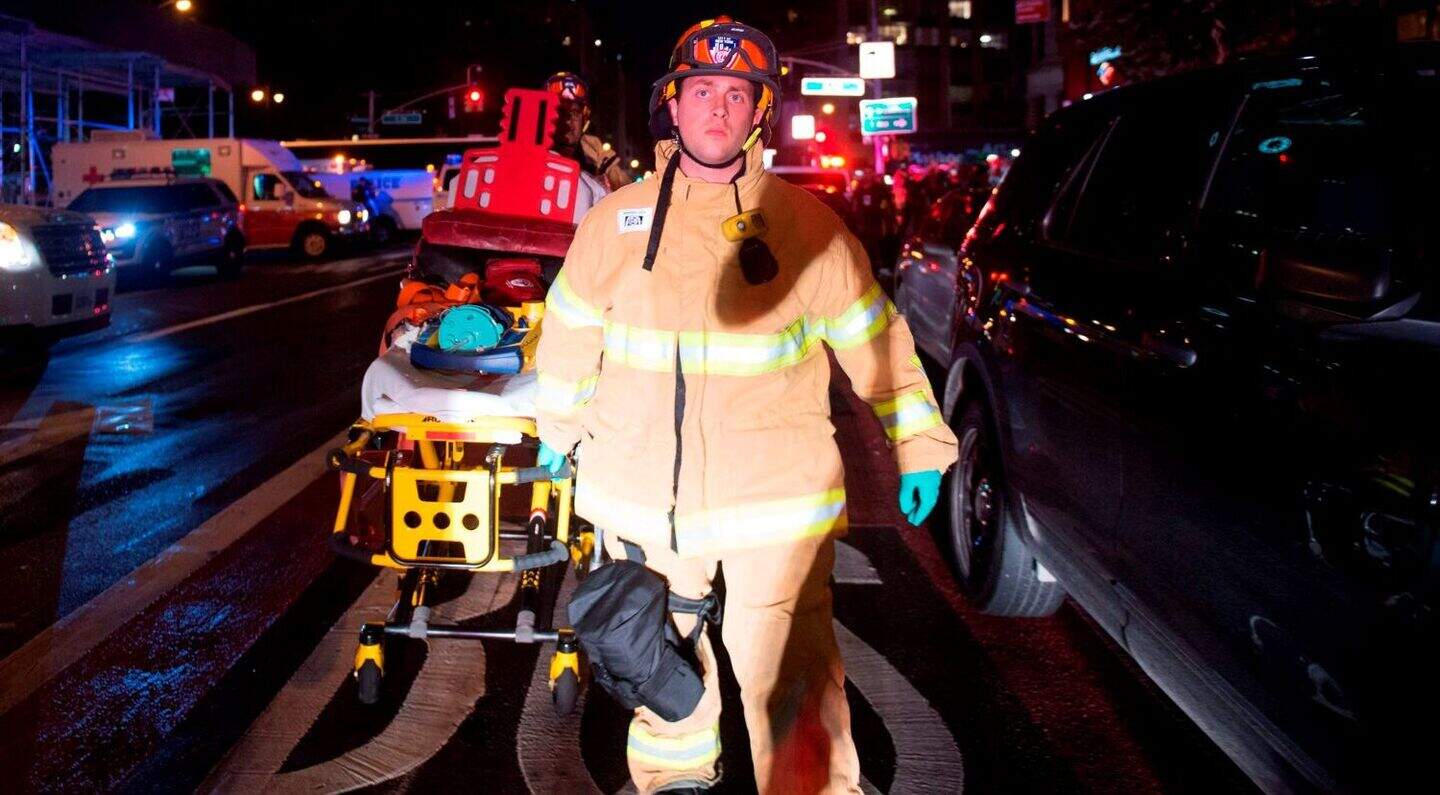 'No link to Isil' as bomb hits busy gay area in New York | Irish ...