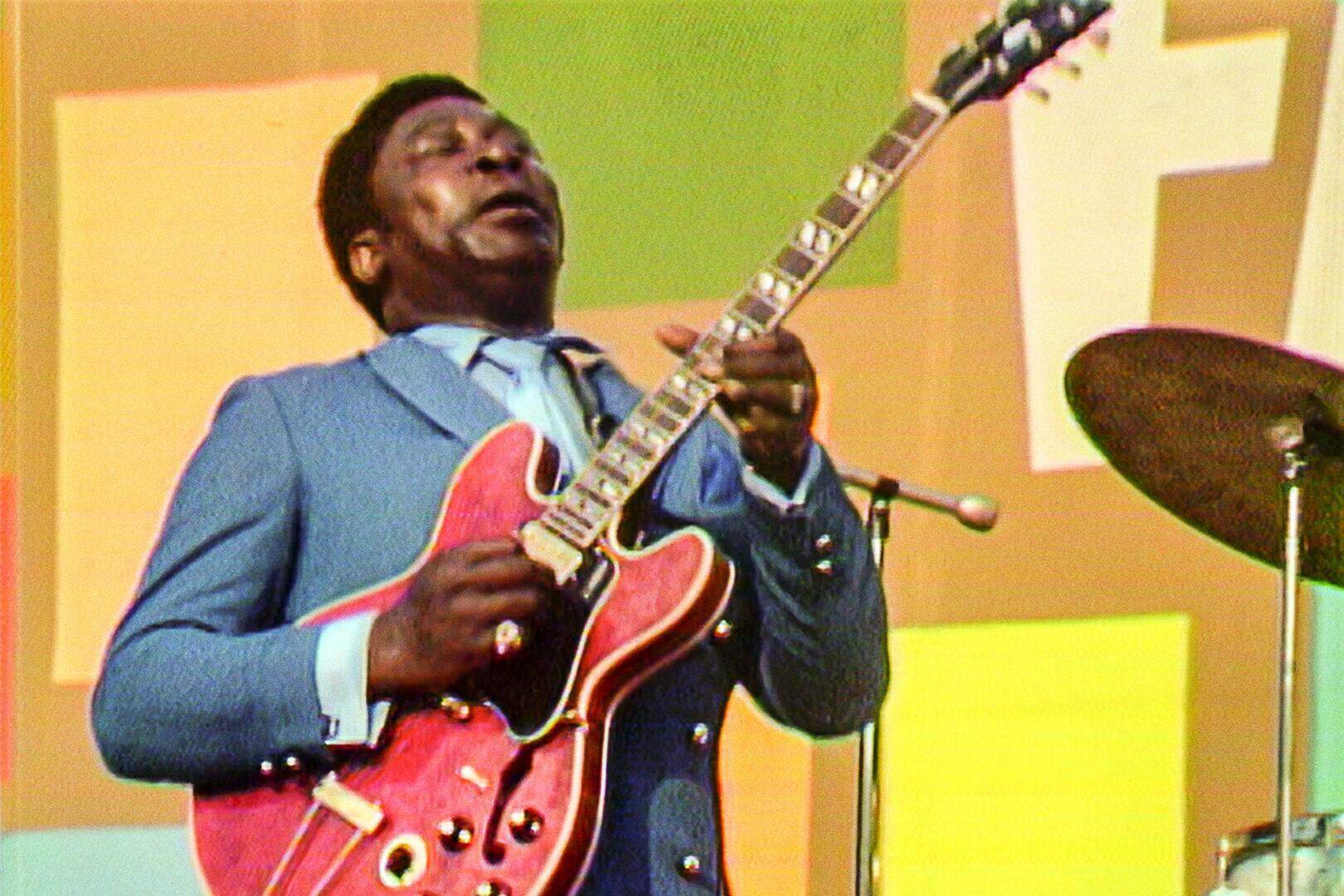 Summer of Soul movie review: Legendary musicians serve up electrifying ...
