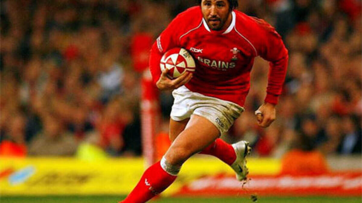 Gavin Henson faces uncertain future after sacking over drink | Irish ...