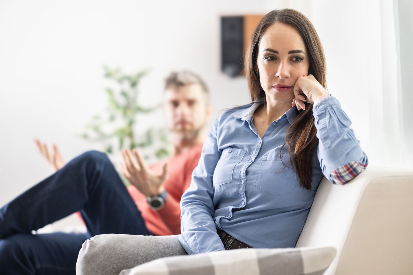 Financial infidelity – what is it and what are the warning signs to ...