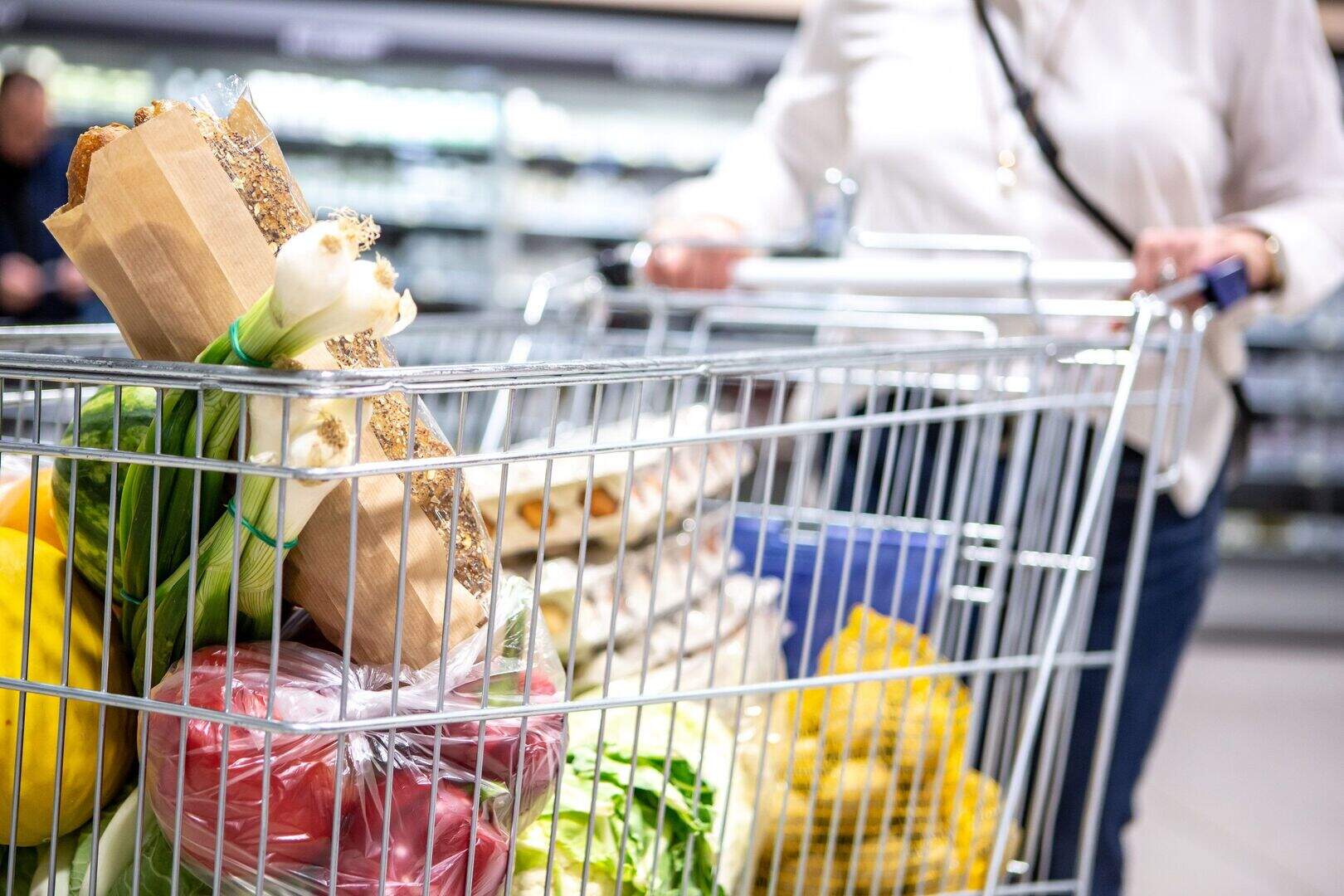 Rate of inflation continues to fall back but prices still rising ...