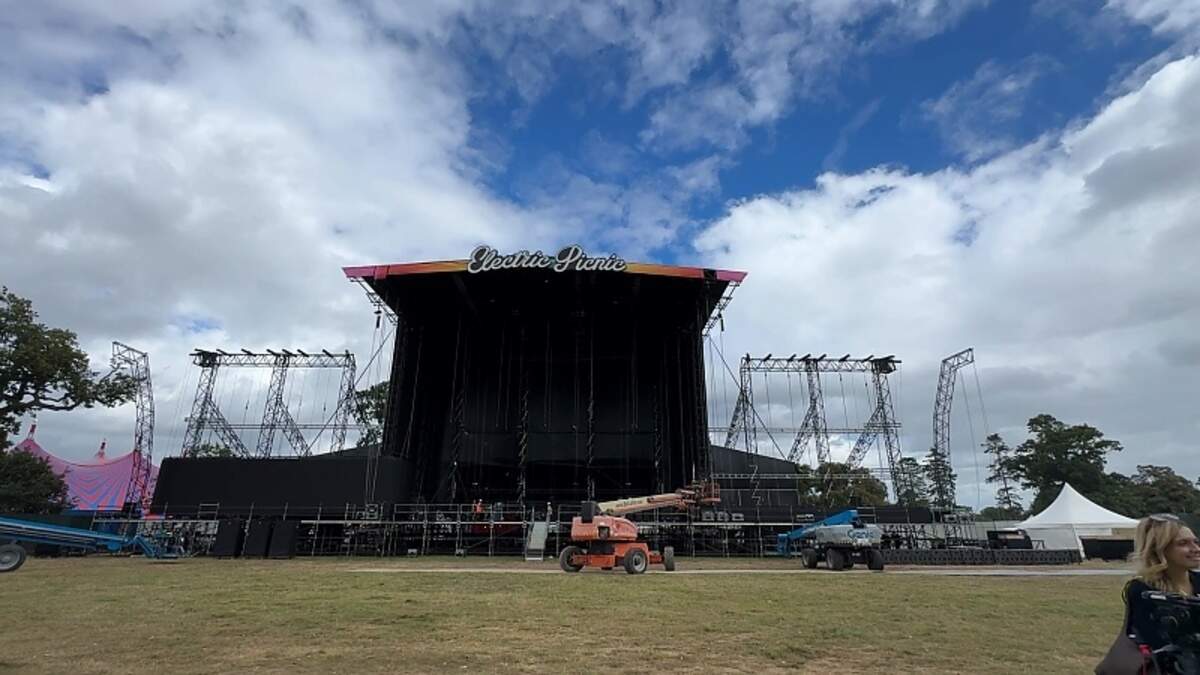 Electric Picnic 2025 - Raincoats and Suncream at the ready | Irish ...