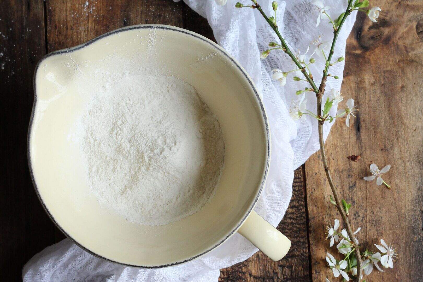 The Wholefoodie: Make gluten-free garlic naan bread in five easy steps ...