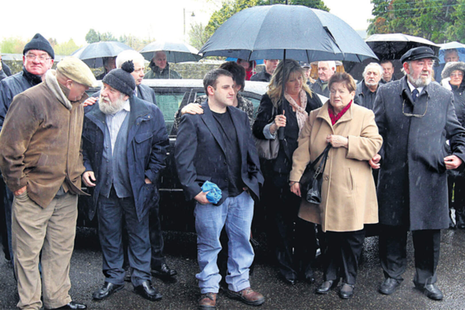 Last applause for Banjo Barney | Irish Independent