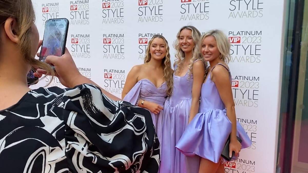 Famous faces hit the red carpet for the VIP Style Awards 2023 in Dublin ...