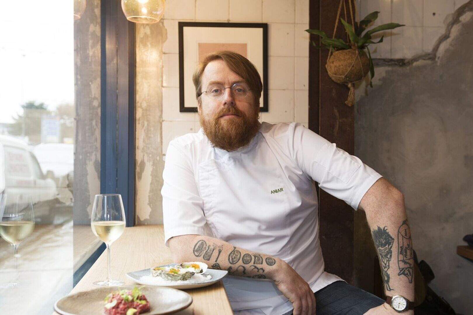'Two-metre rule is crazy and will shut me down,' warns Michelin star ...