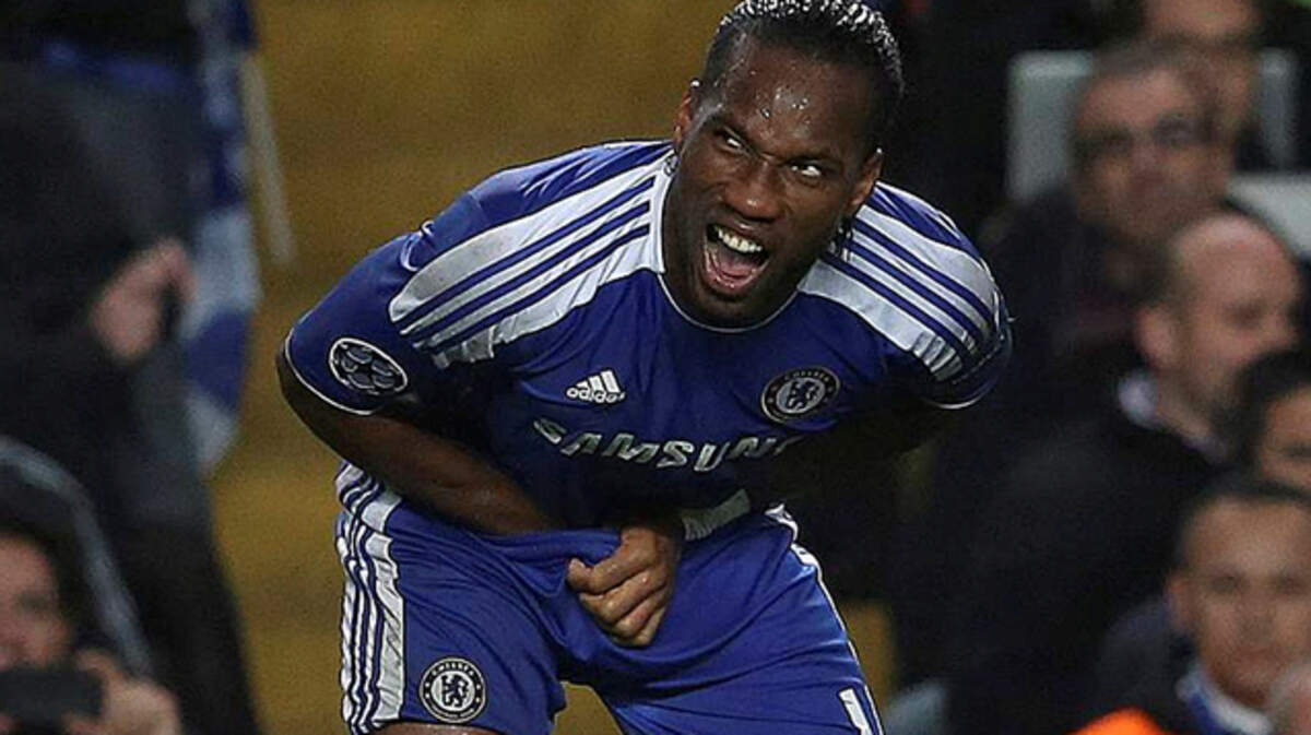 Video: Chelsea's 'battered' striker Didier Drogba out of Arsenal game ...
