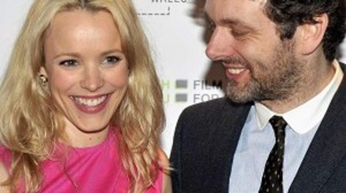 Sheen brings glitz to hometown | Irish Independent