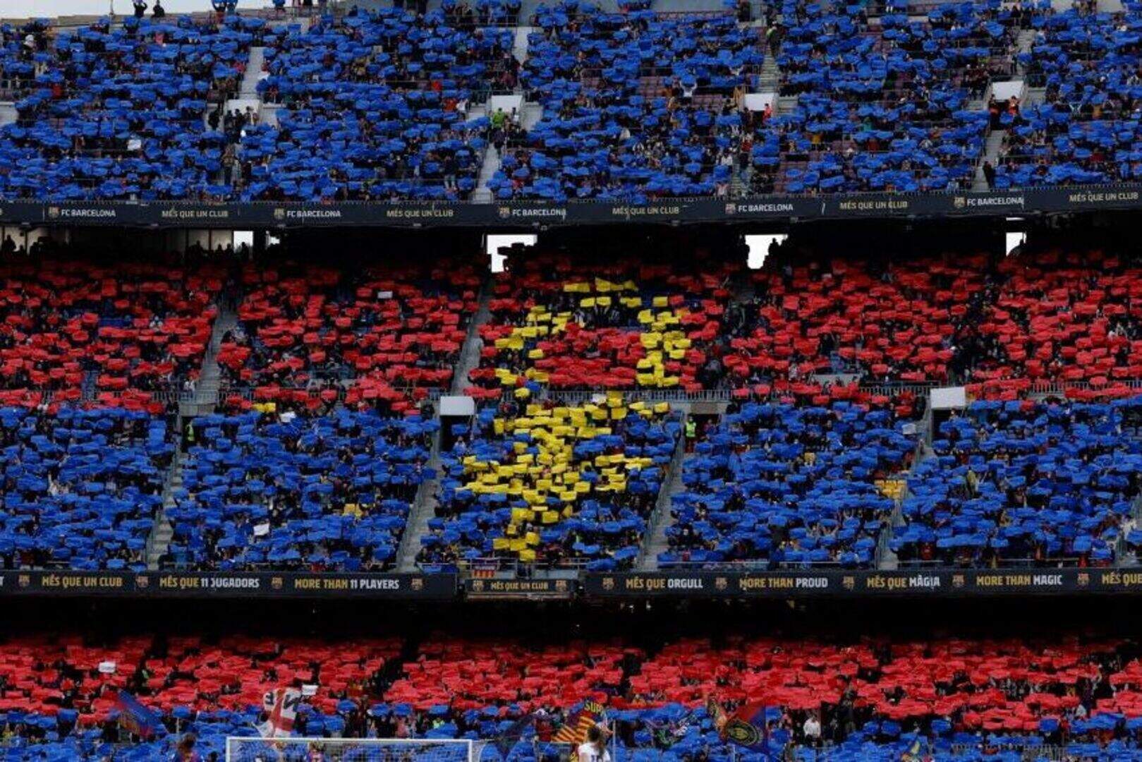Barcelona smash women's football attendance record as over 91,000 fans ...