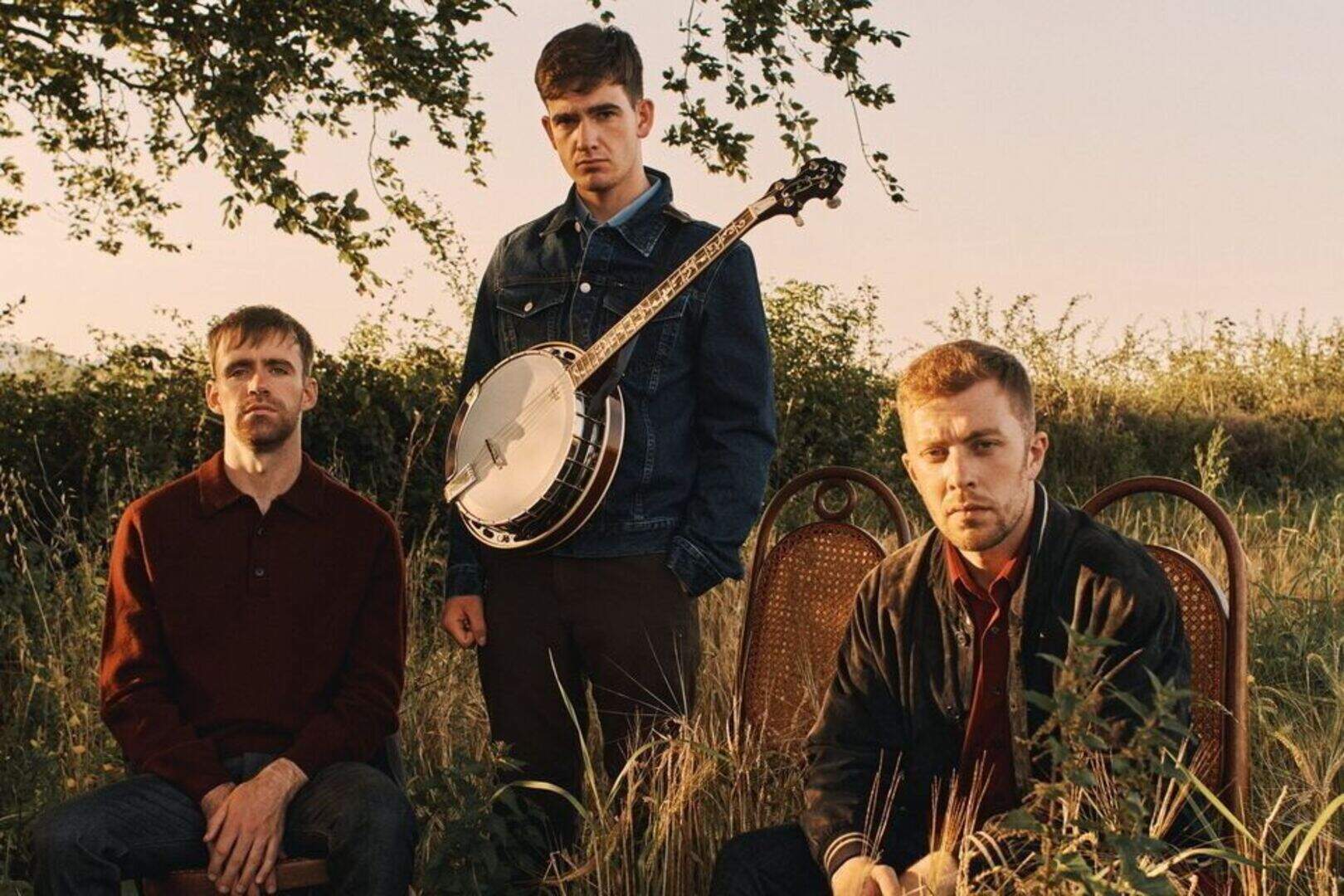 ‘Dreams really do come true’ – Irish band Kingfishr top the charts with ...
