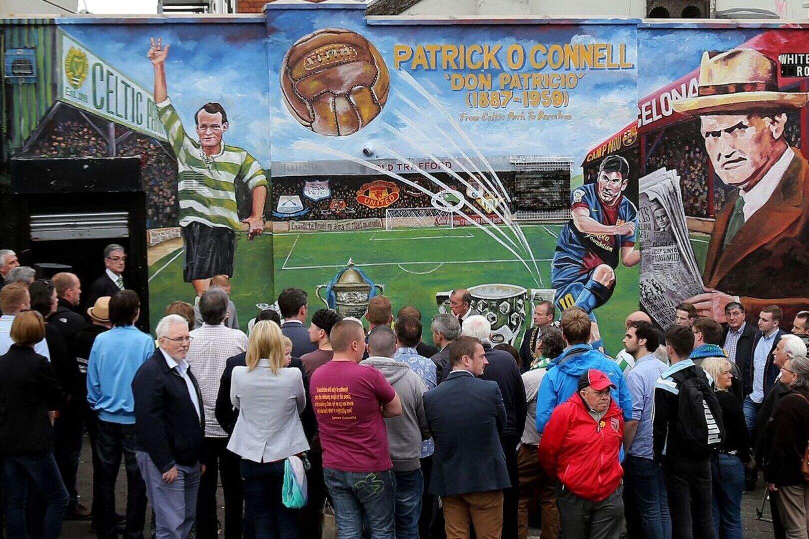 Footballer Patrick O'Connell honoured with mural | Irish Independent