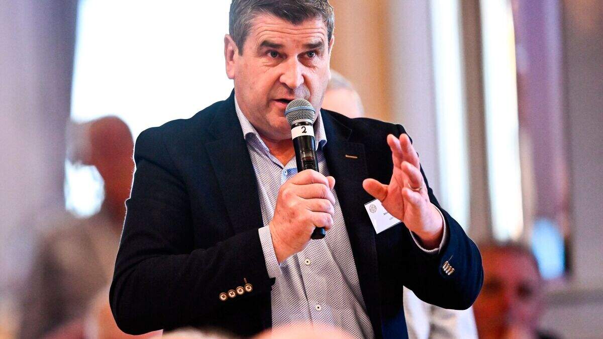 Michael Duignan and fellow Offaly GAA officers to step down after ...