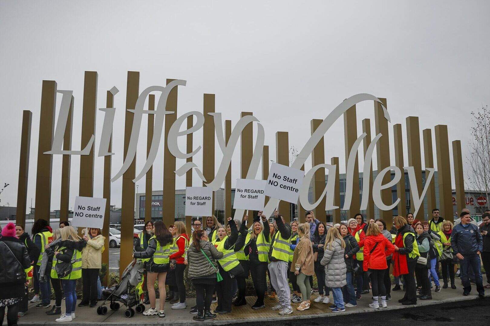 Liffey Valley staff ‘railroaded’ into paying €600-a-year parking fees ...