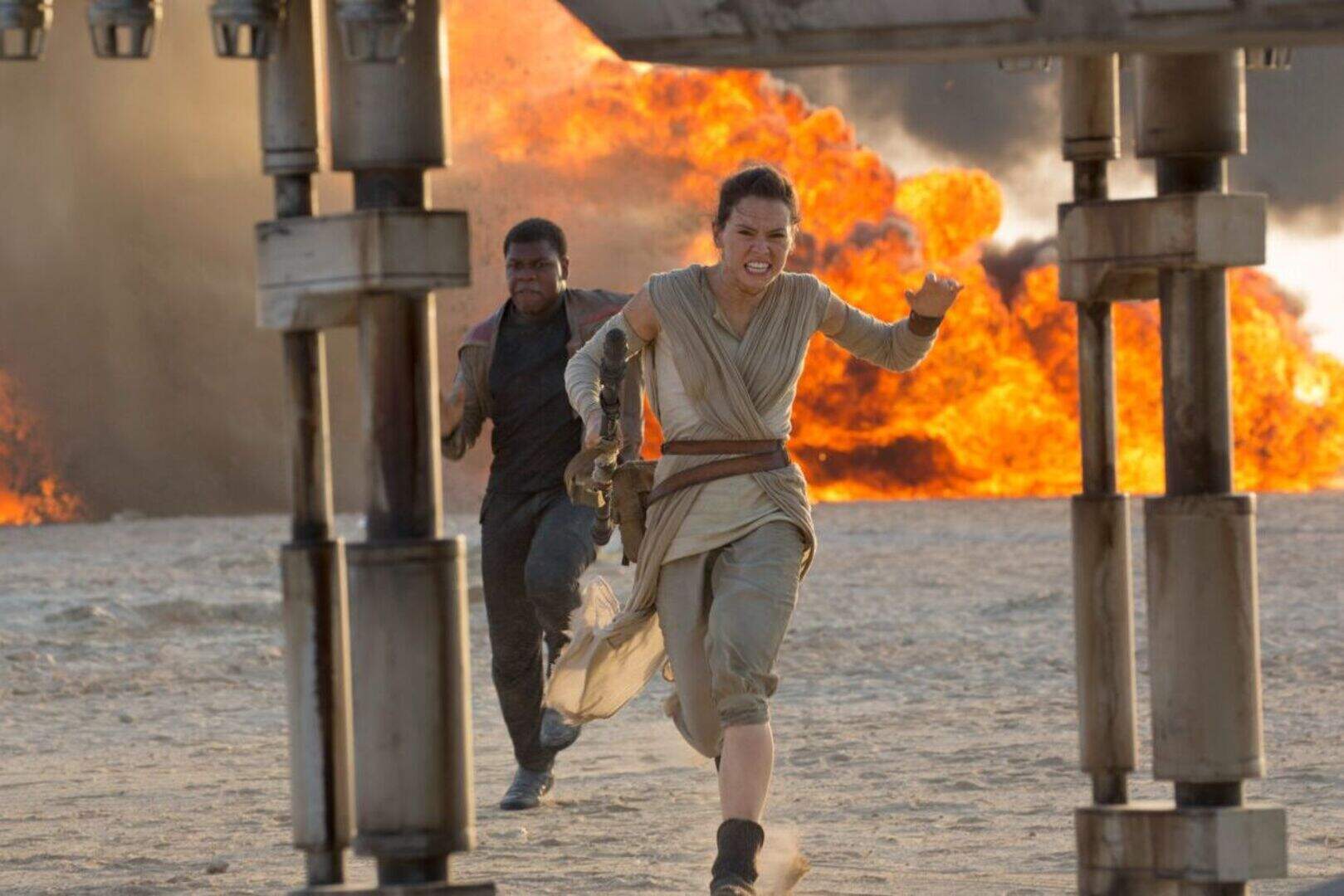 Star Wars: The Force Awakens set to smash Irish box office records ...