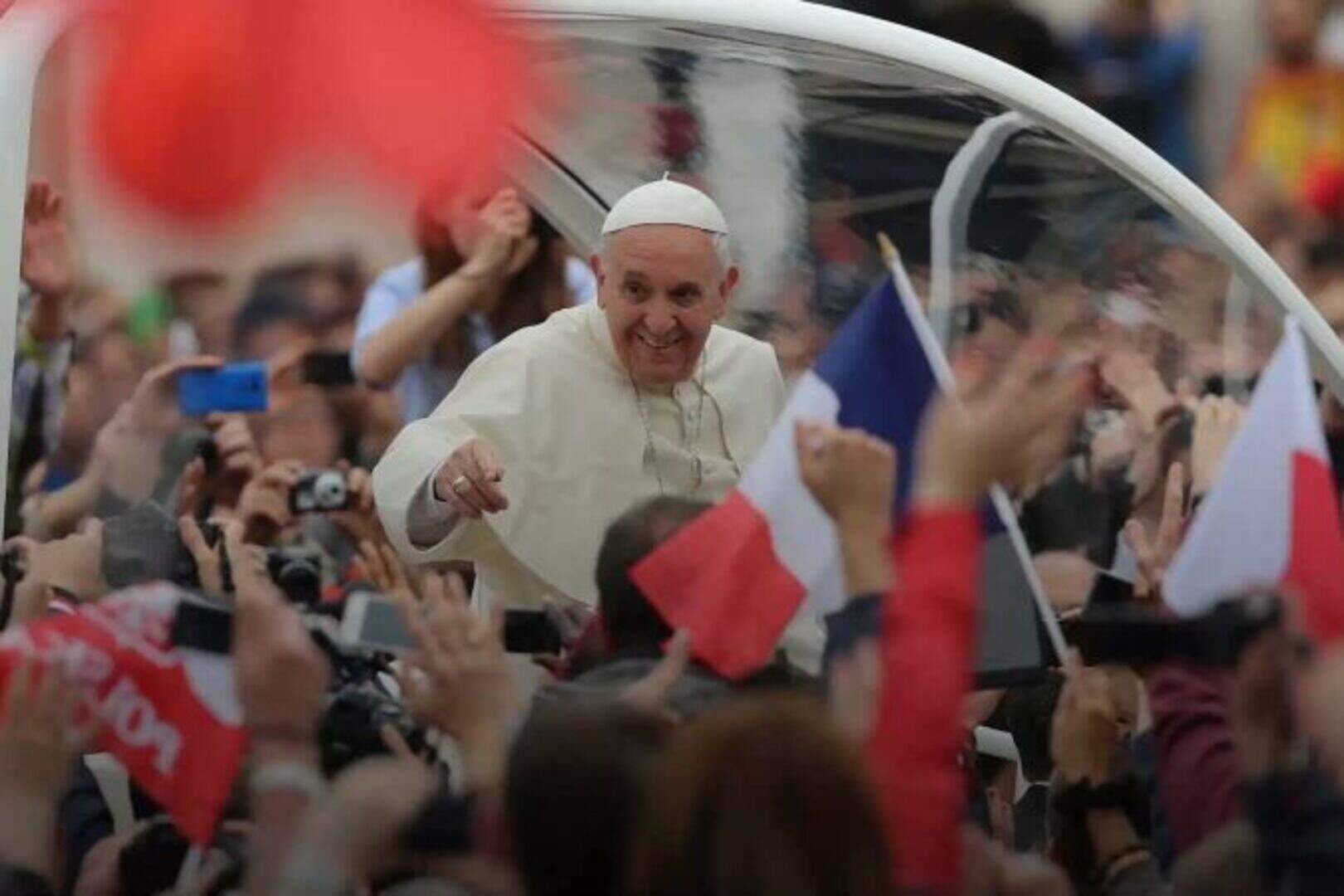 How the papal conclave elects a new pope | Irish Independent