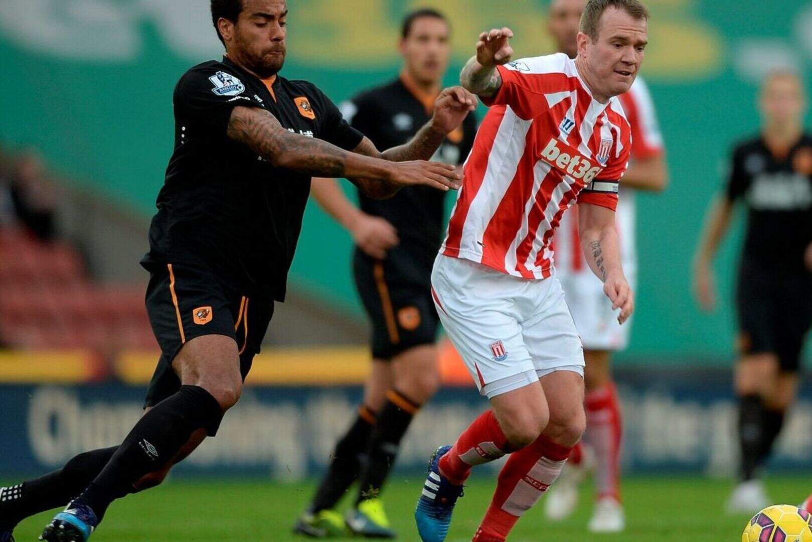 Hughes fuming at horror tackle as Stoke defeat Hull | Irish Independent