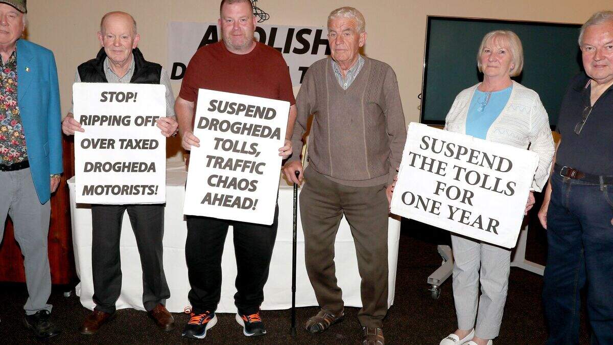 Obelisk bridge closure causing traffic chaos and financial heartache ...